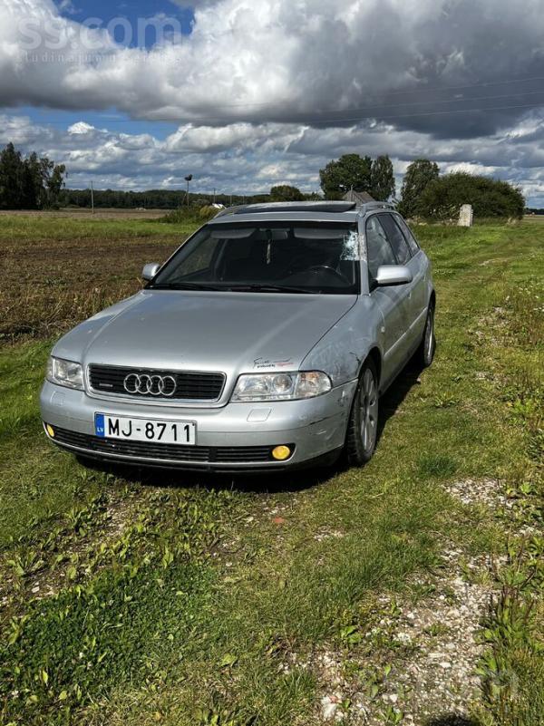 Audi A4 1999 in Jelgava on AUTOMOTO.COM.LV Grey Audi A4 1999 in Jelgava, with an engine capacity of 2.50 L and mileage of 428 thousand km for 1590 €, photo 1 on AUTOMOTO.COM.LV
