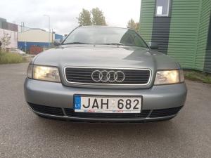 Grey Audi A4 1999 in Siauliai, with an engine capacity of 1.80 L and mileage of 260 thousand km for 1180 €, photo 3 on AUTOMOTO.COM.LV