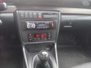 Grey Audi A4 1999 in Siauliai, with an engine capacity of 1.80 L and mileage of 260 thousand km for 1180 €, photo 21 on AUTOMOTO.COM.LV