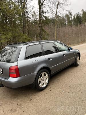 Pelēks Audi A4 2000 Preiļi, ar dzinēja tilpumu 1.90 L un nobraukumu 501 tūkst. km par 1500 €, foto 3 vietnē AUTOMOTO.COM.LV
