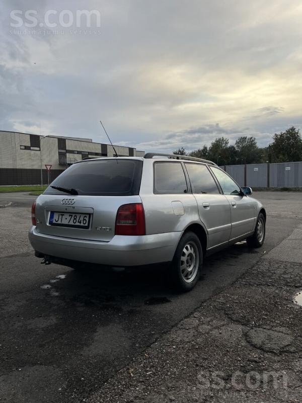 Grey Audi A4 2000 in Ludza, with an engine capacity of 1.90 L and mileage of 270 thousand km for 1250 €, photo 3 on AUTOMOTO.COM.LV