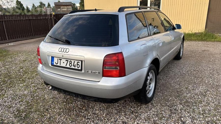 Grey Audi A4 2000 in Rezekne, with an engine capacity of 1.90 L and mileage of 270 thousand km for 1850 €, photo 5 on AUTOMOTO.COM.LV