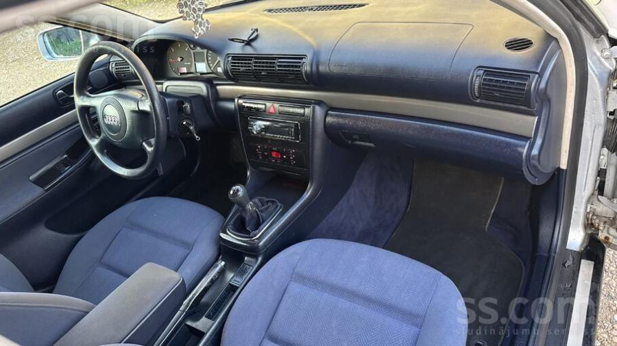 Grey Audi A4 2000 in Rezekne, with an engine capacity of 1.90 L and mileage of 270 thousand km for 1850 €, photo 10 on AUTOMOTO.COM.LV