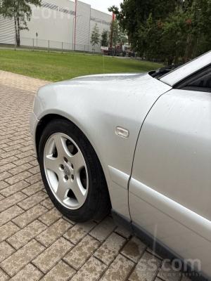 Grey Audi A4 2000 in Riga, with an engine capacity of 1.90 L and mileage of 347 thousand km for 2550 €, photo 14 on AUTOMOTO.COM.LV
