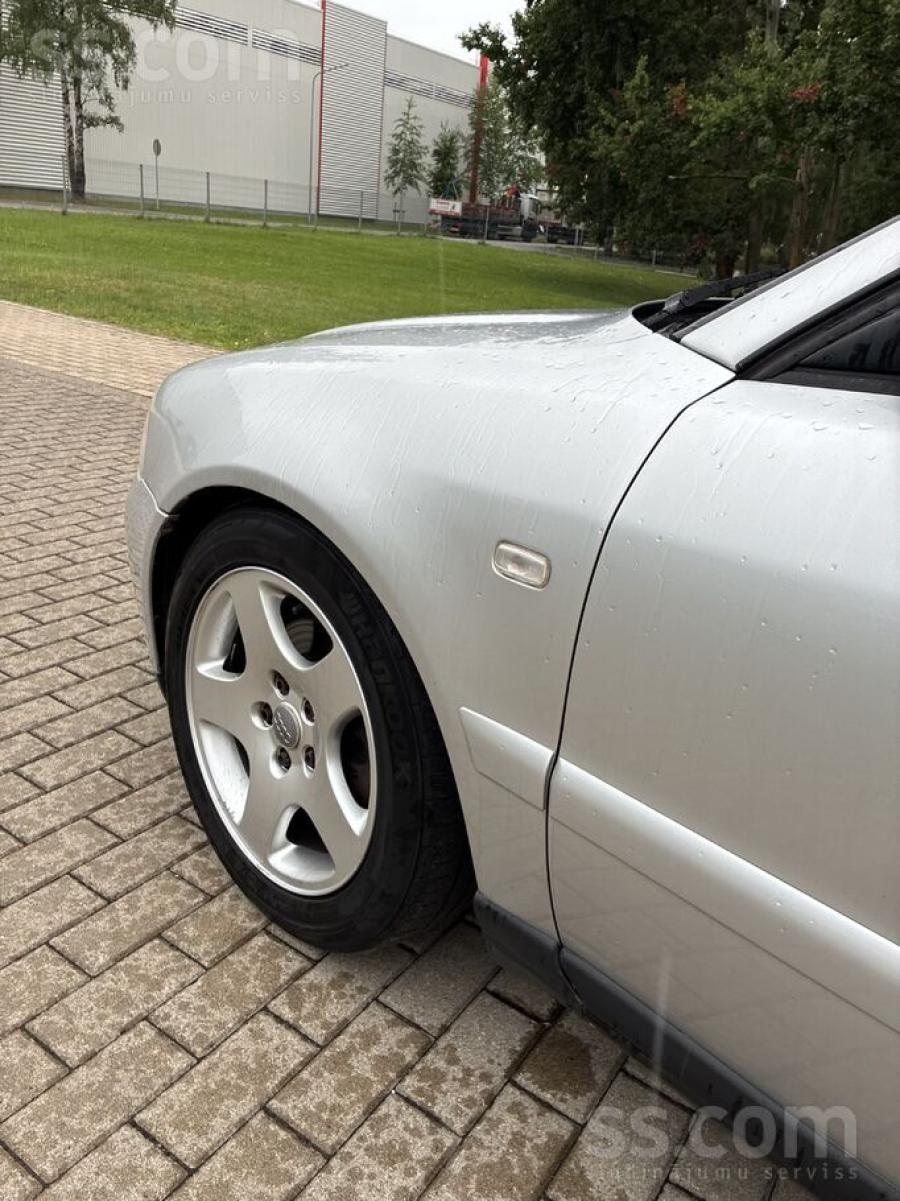 Grey Audi A4 2000 in Riga, with an engine capacity of 1.90 L and mileage of 347 thousand km for 2550 €, photo 14 on AUTOMOTO.COM.LV