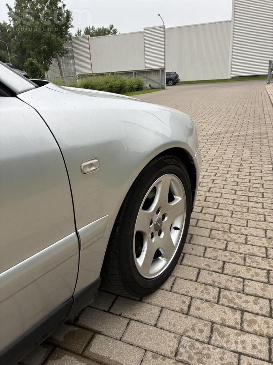 Grey Audi A4 2000 in Riga, with an engine capacity of 1.90 L and mileage of 347 thousand km for 2550 €, photo 15 on AUTOMOTO.COM.LV