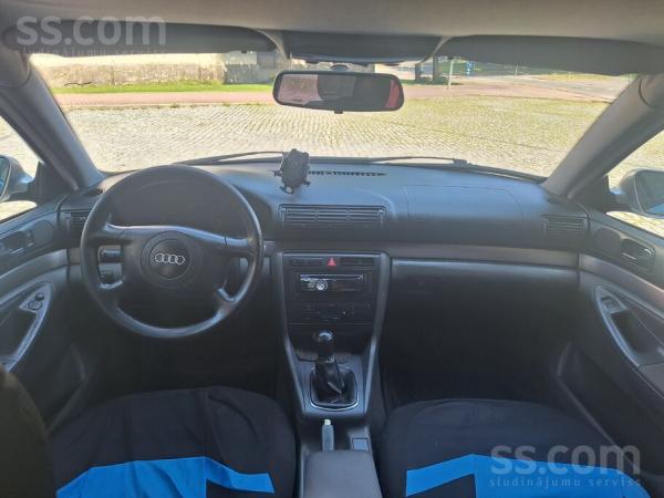Pelēks Audi A4 2000 Valka, ar dzinēja tilpumu 1.90 L un nobraukumu 426 tūkst. km par 1850 €, foto 6 vietnē AUTOMOTO.COM.LV