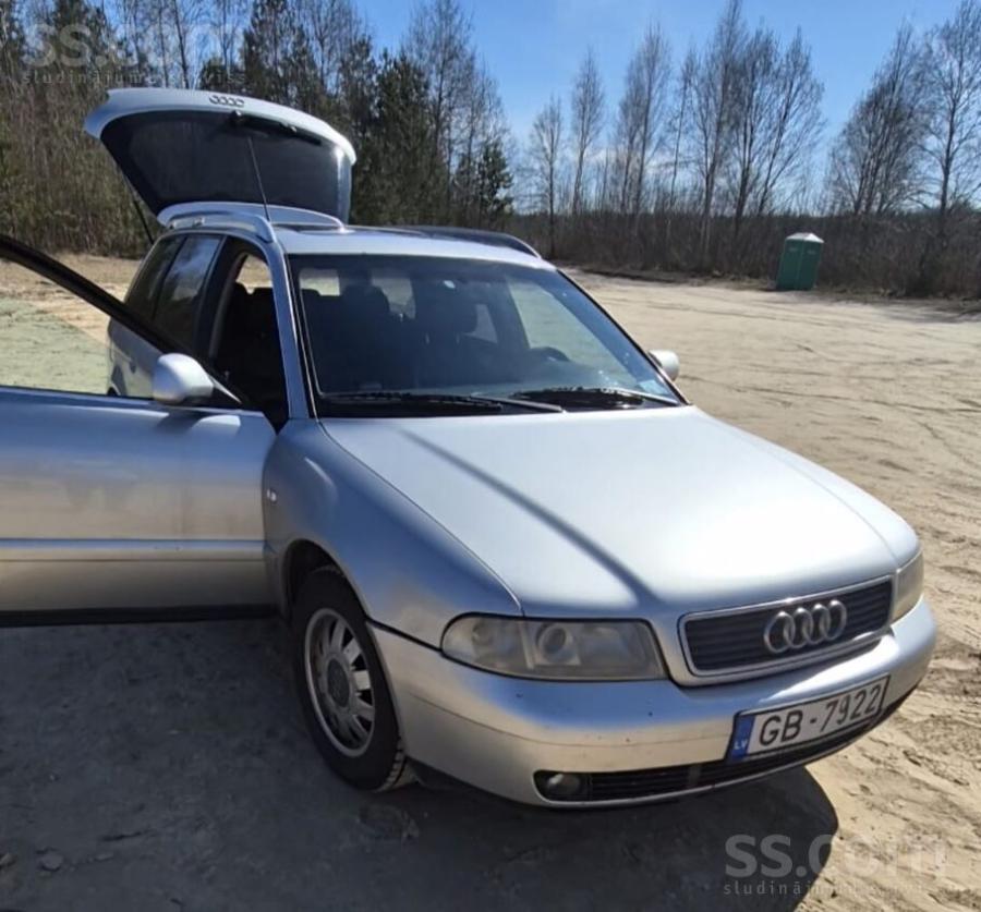 Grey Audi A4 2000 in Jelgava, with an engine capacity of 2.50 L and mileage of 313 thousand km for 1150 €, photo 1 on AUTOMOTO.COM.LV