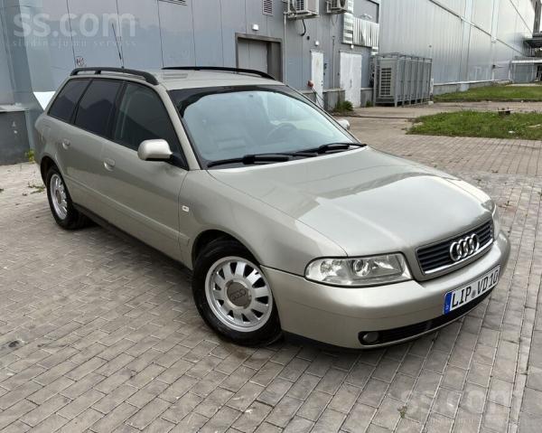 Pelēks Audi A4 2000 Rīga, ar dzinēja tilpumu 1.90 L un nobraukumu 350 tūkst. km par 2550 €, foto 3 vietnē AUTOMOTO.COM.LV