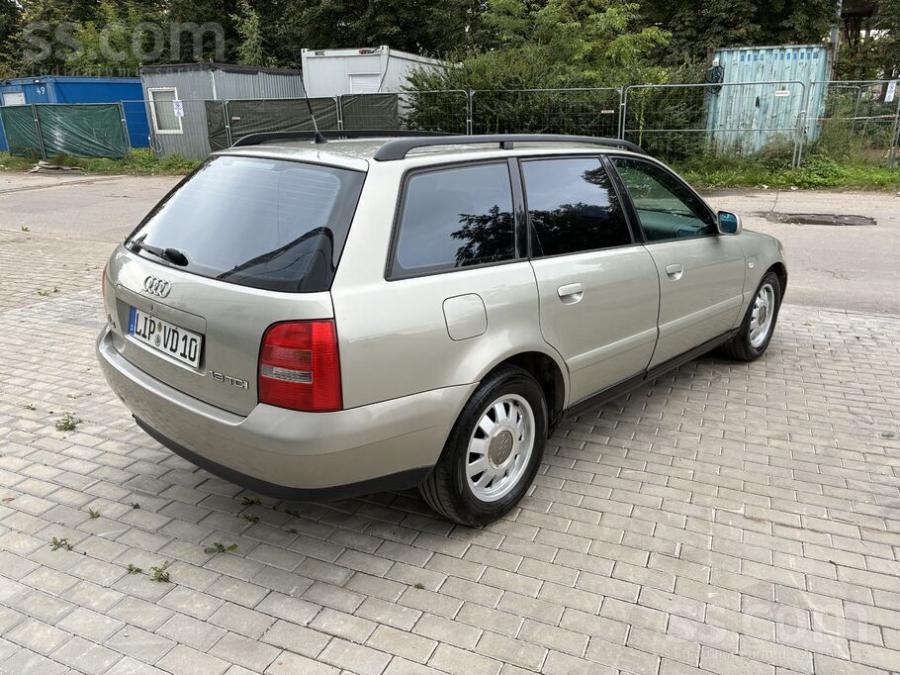 Pelēks Audi A4 2000 Rīga, ar dzinēja tilpumu 1.90 L un nobraukumu 350 tūkst. km par 2550 €, foto 6 vietnē AUTOMOTO.COM.LV