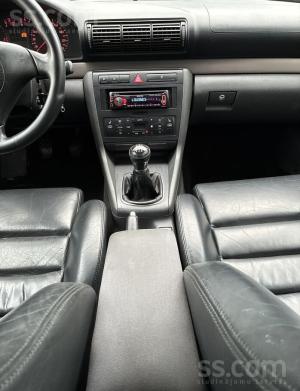 Pelēks Audi A4 2000 Rīga, ar dzinēja tilpumu 1.90 L un nobraukumu 350 tūkst. km par 2550 €, foto 18 vietnē AUTOMOTO.COM.LV