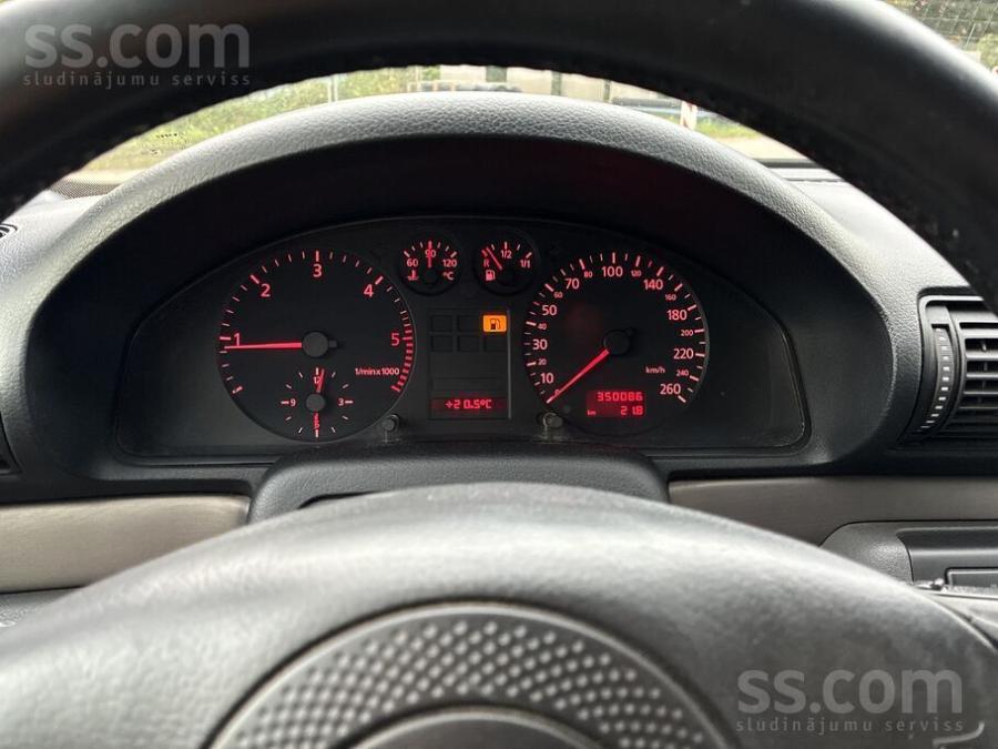 Pelēks Audi A4 2000 Rīga, ar dzinēja tilpumu 1.90 L un nobraukumu 350 tūkst. km par 2550 €, foto 19 vietnē AUTOMOTO.COM.LV