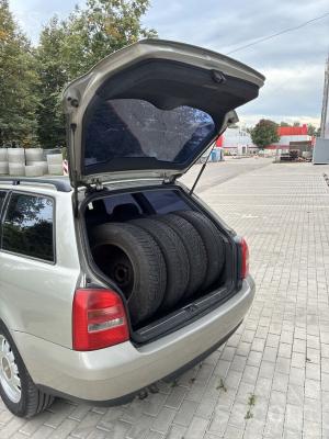 Pelēks Audi A4 2000 Rīga, ar dzinēja tilpumu 1.90 L un nobraukumu 350 tūkst. km par 2550 €, foto 22 vietnē AUTOMOTO.COM.LV