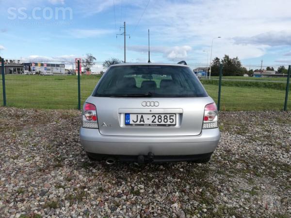 Audi A4 2000 in Saldus on AUTOMOTO.COM.LV Grey Audi A4 2000 in Saldus, with an engine capacity of 1.60 L and mileage of 246 thousand km for 1500 €, photo 7 on AUTOMOTO.COM.LV