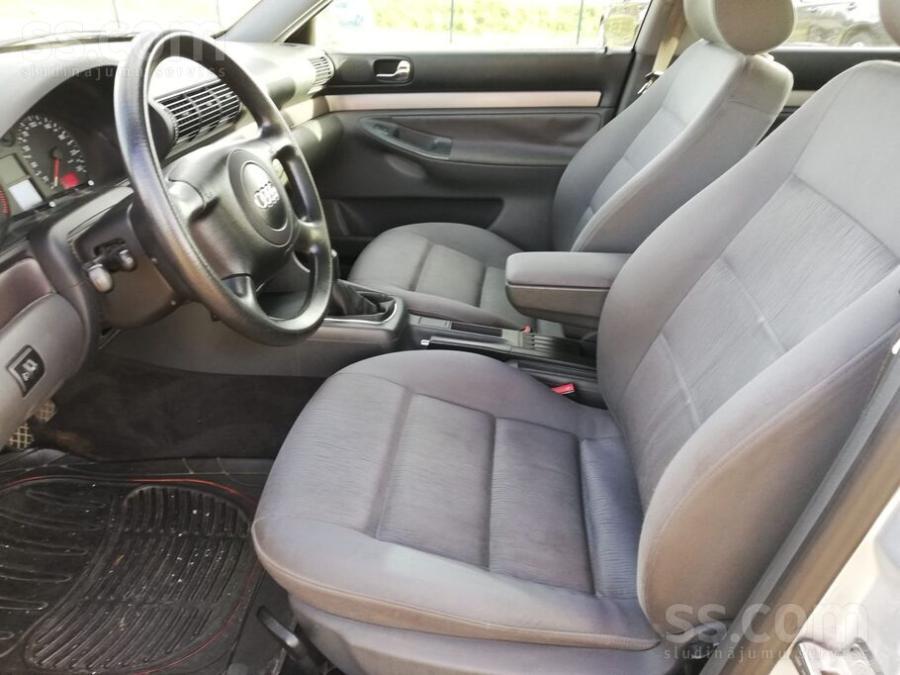 Grey Audi A4 2000 in Saldus, with an engine capacity of 1.60 L and mileage of 246 thousand km for 1500 €, photo 9 on AUTOMOTO.COM.LV