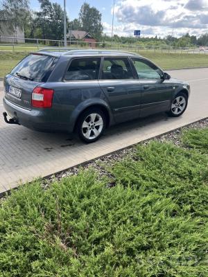 Grey Audi A4 2001 in Rezekne, with an engine capacity of 1.90 L and mileage of 305 thousand km for 1950 €, photo 4 on AUTOMOTO.COM.LV