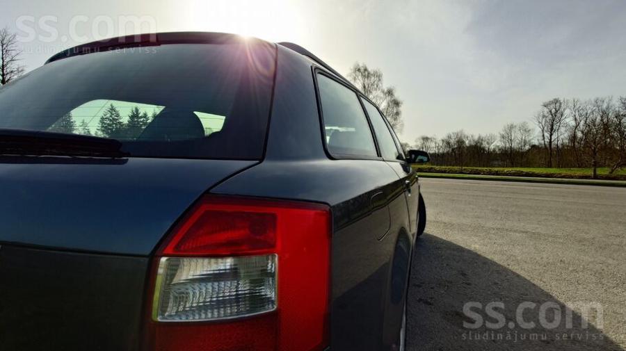 Pelēks Audi A4 2001 Dobele, ar dzinēja tilpumu 3.00 L un nobraukumu 305 tūkst. km par 3900 €, foto 8 vietnē AUTOMOTO.COM.LV