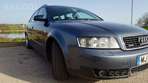Pelēks Audi A4 2001 Dobele, ar dzinēja tilpumu 3.00 L un nobraukumu 305 tūkst. km par 3900 €, foto 11 vietnē AUTOMOTO.COM.LV