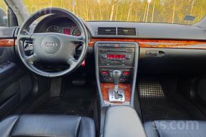 Pelēks Audi A4 2001 Dobele, ar dzinēja tilpumu 3.00 L un nobraukumu 305 tūkst. km par 3900 €, foto 18 vietnē AUTOMOTO.COM.LV