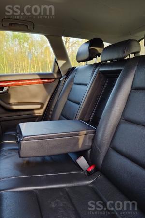 Pelēks Audi A4 2001 Dobele, ar dzinēja tilpumu 3.00 L un nobraukumu 305 tūkst. km par 3900 €, foto 24 vietnē AUTOMOTO.COM.LV