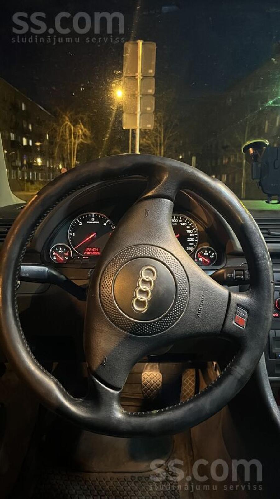 Grey Audi A4 2001 in Daugavpils, with an engine capacity of 1.90 L and mileage of 426 thousand km for 1300 €, photo 7 on AUTOMOTO.COM.LV