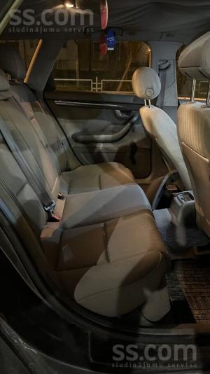 Grey Audi A4 2001 in Daugavpils, with an engine capacity of 1.90 L and mileage of 426 thousand km for 1300 €, photo 11 on AUTOMOTO.COM.LV