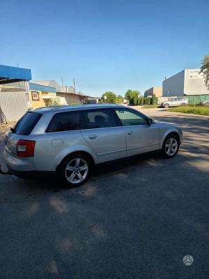 Pelēks Audi A4 2001 Marijampole, ar dzinēja tilpumu 1.90 L un nobraukumu 292 tūkst. km par 2300 €, foto 6 vietnē AUTOMOTO.COM.LV