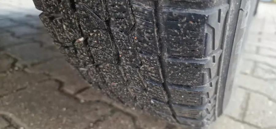 Pelēks Audi A4 2001 Valmiera, ar dzinēja tilpumu 1.90 L un nobraukumu 403 tūkst. km par 1400 €, foto 13 vietnē AUTOMOTO.COM.LV