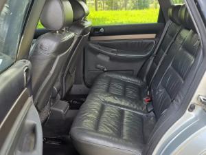 Pelēks Audi A4 2001 Grobiņa, ar dzinēja tilpumu 1.90 L un nobraukumu 393 tūkst. km par 1500 €, foto 13 vietnē AUTOMOTO.COM.LV