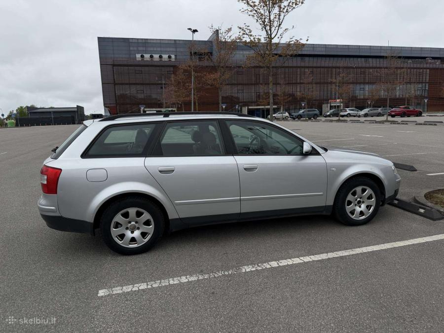 Pelēks Audi A4 2001 Klaipėda, ar dzinēja tilpumu 2.00 L un nobraukumu 298 tūkst. km par 1150 €, foto 4 vietnē AUTOMOTO.COM.LV