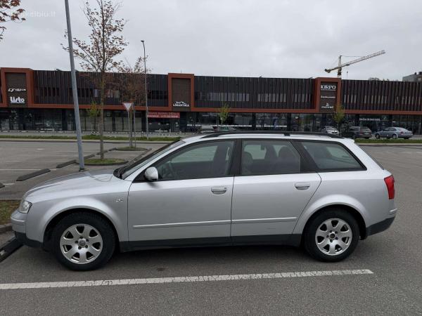 Pelēks Audi A4 2001 Klaipėda, ar dzinēja tilpumu 2.00 L un nobraukumu 298 tūkst. km par 1150 €, foto 4 vietnē AUTOMOTO.COM.LV