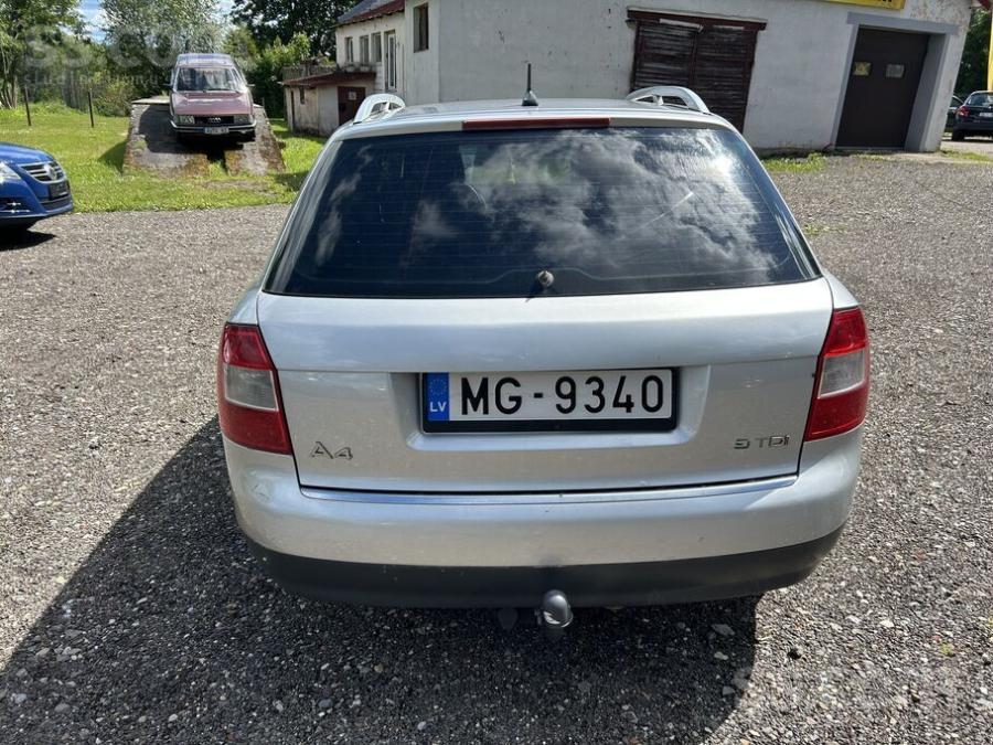 Pelēks Audi A4 2001 Limbaži, ar dzinēja tilpumu 1.90 L un nobraukumu 380 tūkst. km par 1350 €, foto 6 vietnē AUTOMOTO.COM.LV