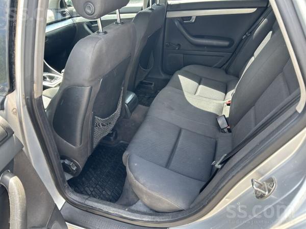 Grey Audi A4 2001 in Limbazi, with an engine capacity of 1.90 L and mileage of 380 thousand km for 1350 €, photo 8 on AUTOMOTO.COM.LV