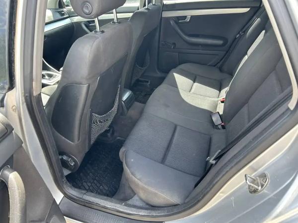 Grey Audi A4 2001 in Limbazi, with an engine capacity of 1.90 L and mileage of 380 thousand km for 1350 €, photo 8 on AUTOMOTO.COM.LV