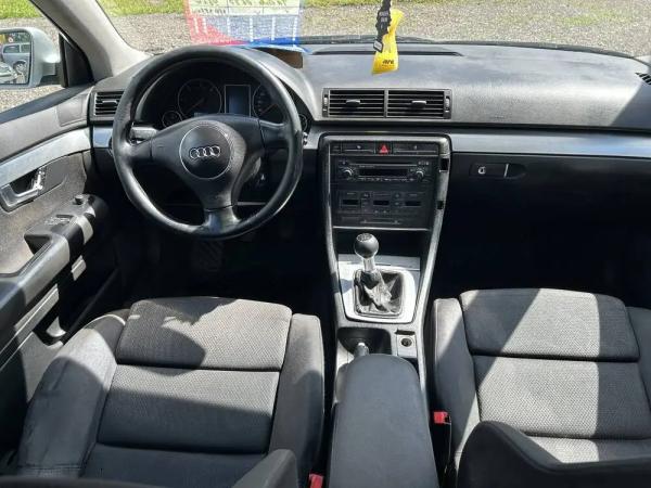 Grey Audi A4 2001 in Limbazi, with an engine capacity of 1.90 L and mileage of 380 thousand km for 1350 €, photo 9 on AUTOMOTO.COM.LV