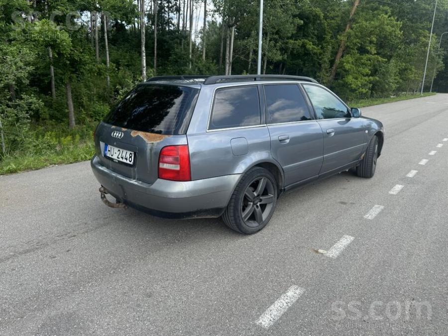 Grey Audi A4 2001 in Madona, with an engine capacity of 1.80 L and mileage of 436 thousand km for 950 €, photo 5 on AUTOMOTO.COM.LV