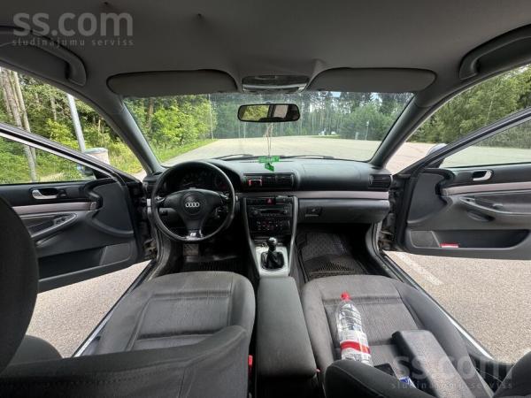 Pelēks Audi A4 2001 Madona, ar dzinēja tilpumu 1.80 L un nobraukumu 436 tūkst. km par 950 €, foto 7 vietnē AUTOMOTO.COM.LV