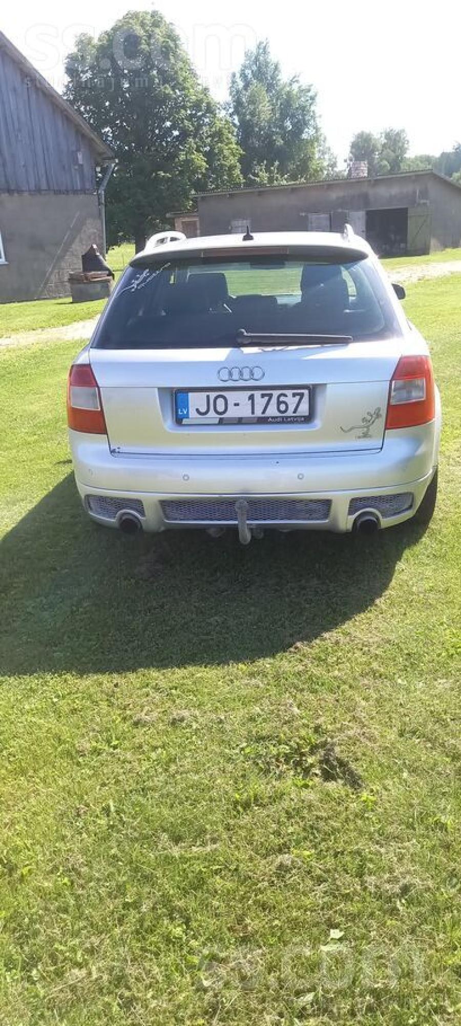 Pelēks Audi A4 2001 Talsi, ar dzinēja tilpumu 2.50 L un nobraukumu 350 tūkst. km par 1100 €, foto 4 vietnē AUTOMOTO.COM.LV
