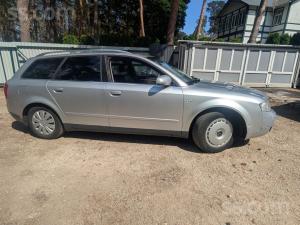 Grey Audi A4 2001 in Riga, with an engine capacity of 1.80 L and mileage of 256 thousand km for 1750 €, photo 7 on AUTOMOTO.COM.LV