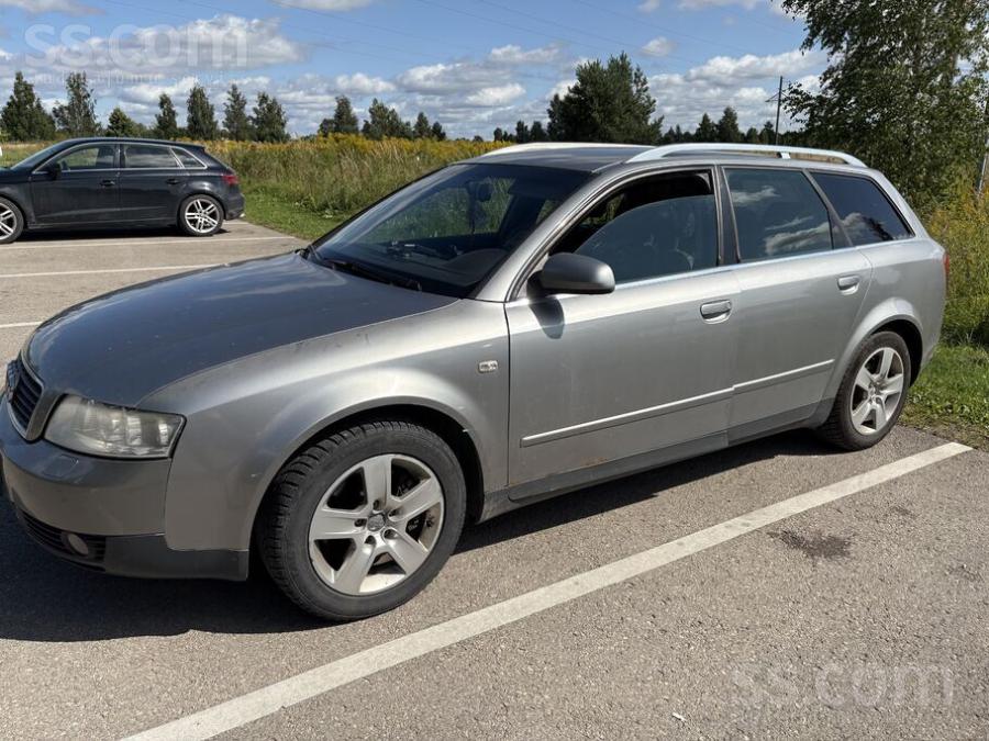 Pelēks Audi A4 2001 Jēkabpils, ar dzinēja tilpumu 2.50 L un nobraukumu 319 tūkst. km par 2000 €, foto 3 vietnē AUTOMOTO.COM.LV