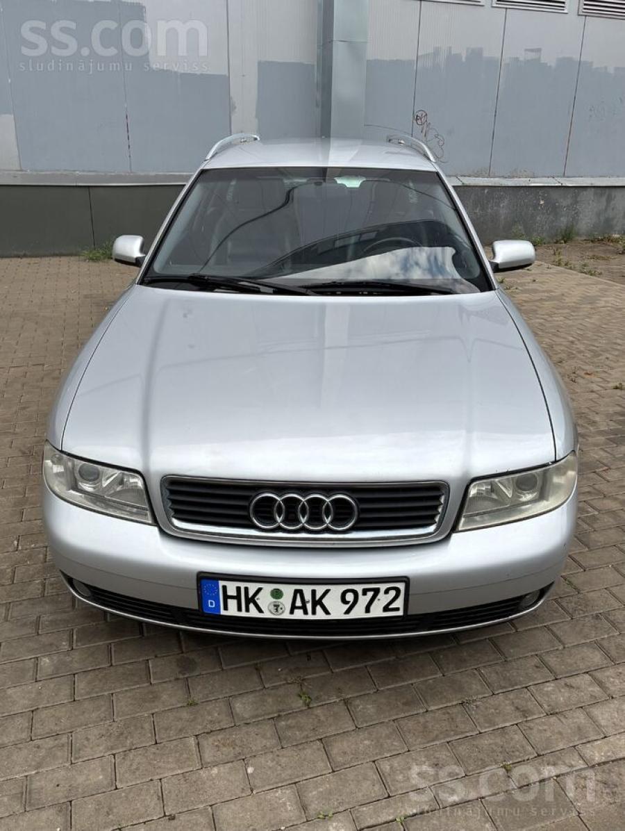 Grey Audi A4 2001 in Riga, with an engine capacity of 1.90 L and mileage of 343 thousand km for 2550 €, photo 4 on AUTOMOTO.COM.LV