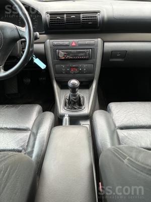 Grey Audi A4 2001 in Riga, with an engine capacity of 1.90 L and mileage of 343 thousand km for 2550 €, photo 15 on AUTOMOTO.COM.LV