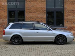 Pelēks Audi A4 2001 Rīga, ar dzinēja tilpumu 1.80 L un nobraukumu 347 tūkst. km par 4000 €, foto 4 vietnē AUTOMOTO.COM.LV