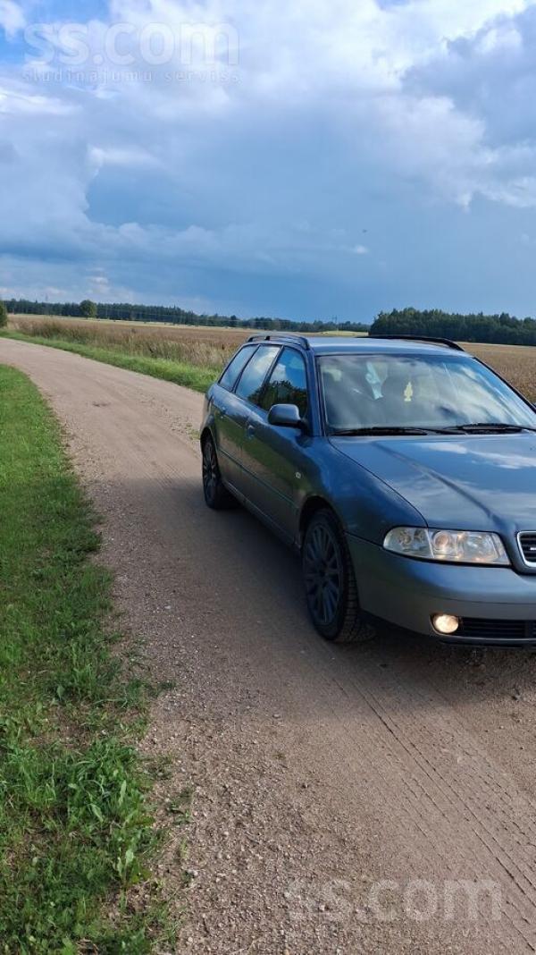 Ауди А4 2001 в Балви на AUTOMOTO.COM.LV Серый Ауди А4 2001 в Балви, объемом двигателя 1.90 л и пробегом 421 тыс. км за 2500 €, фото 4 на AUTOMOTO.COM.LV