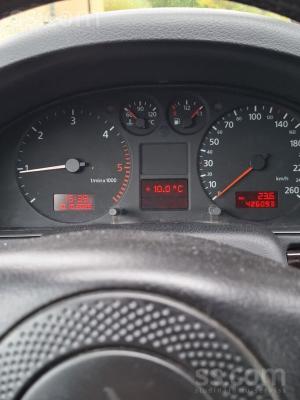 Grey Audi A4 2001 in Kuldiga, with an engine capacity of 1.90 L and mileage of 426 thousand km for 2000 €, photo 7 on AUTOMOTO.COM.LV