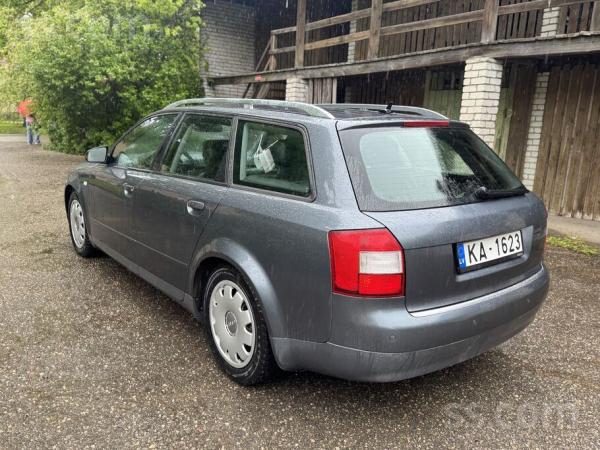Pelēks Audi A4 2002 Kuldīga, ar dzinēja tilpumu 2.50 L un nobraukumu 364 tūkst. km par 8300 €, foto 4 vietnē AUTOMOTO.COM.LV