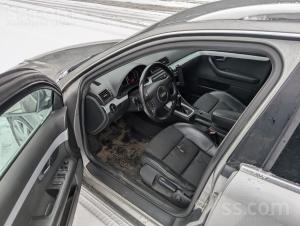 Pelēks Audi A4 2002 Rīga, ar dzinēja tilpumu 2.50 L un nobraukumu 316 tūkst. km par 1700 €, foto 7 vietnē AUTOMOTO.COM.LV