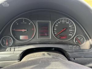 Pelēks Audi A4 2002 Klaipėda, ar dzinēja tilpumu 1.90 L un nobraukumu 325 tūkst. km par 1850 €, foto 13 vietnē AUTOMOTO.COM.LV