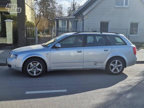 Pelēks Audi A4 2002 Panevēža, ar dzinēja tilpumu 2.50 L un nobraukumu 326 tūkst. km par 1100 €, foto 4 vietnē AUTOMOTO.COM.LV