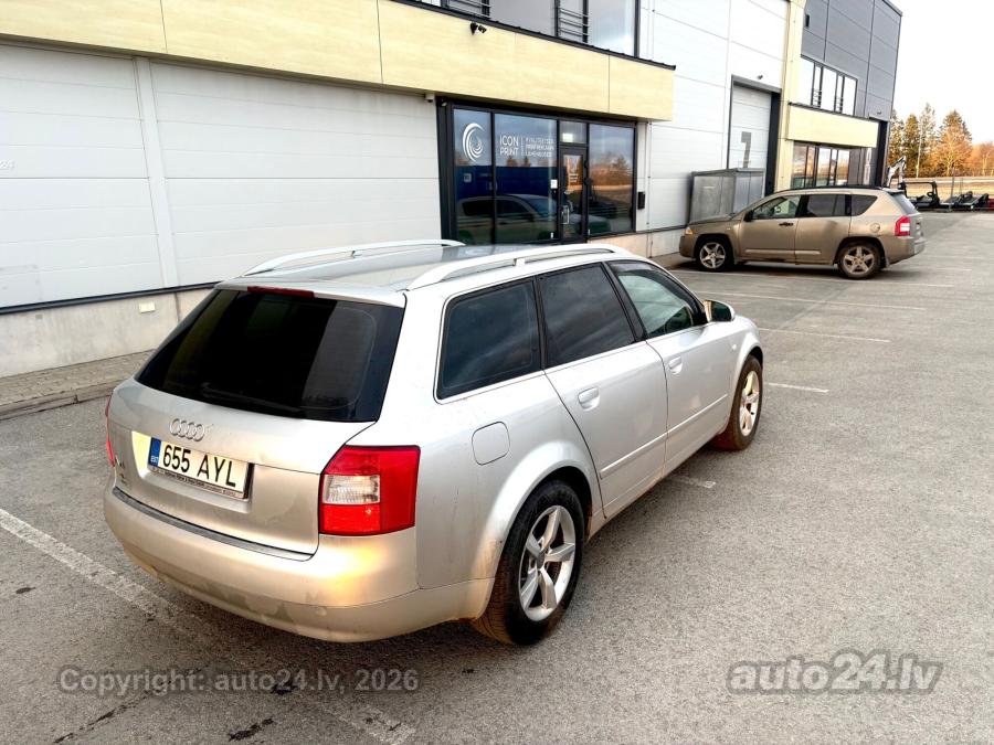 Pelēks Audi A4 2002 Tallina, ar dzinēja tilpumu 1.90 L un nobraukumu 322 tūkst. km par 1799 €, foto 5 vietnē AUTOMOTO.COM.LV